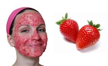 3 ingredient exfoliating strawberry face mask for dull skin