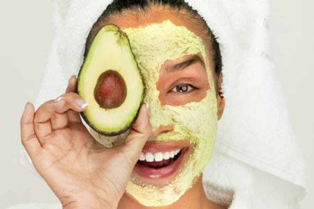 natural homemade-avocado-facial-masks-for-glowing-skin